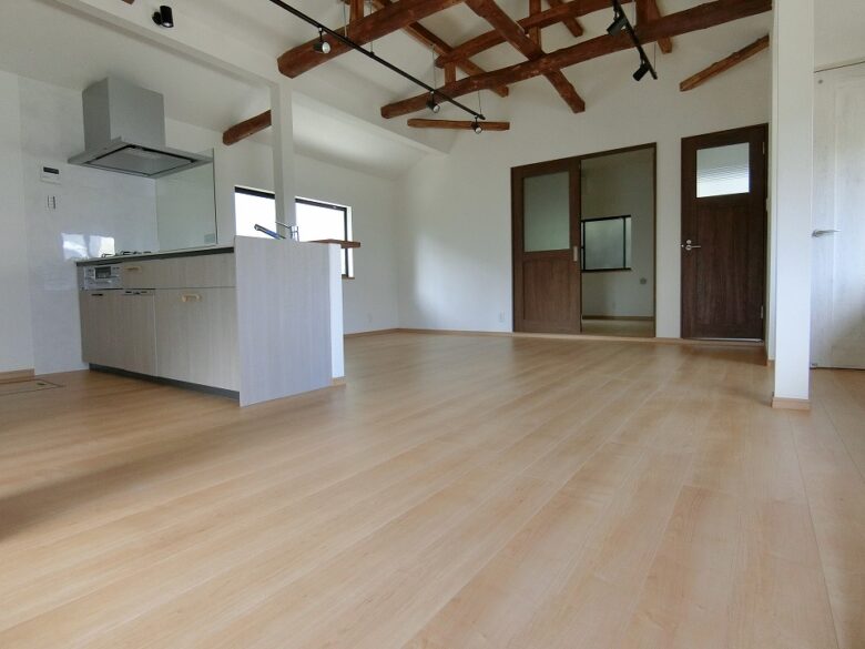 館山市船形 1LDK 【夕陽を愛でる海岸線へ100m】 | 南総ユニオン